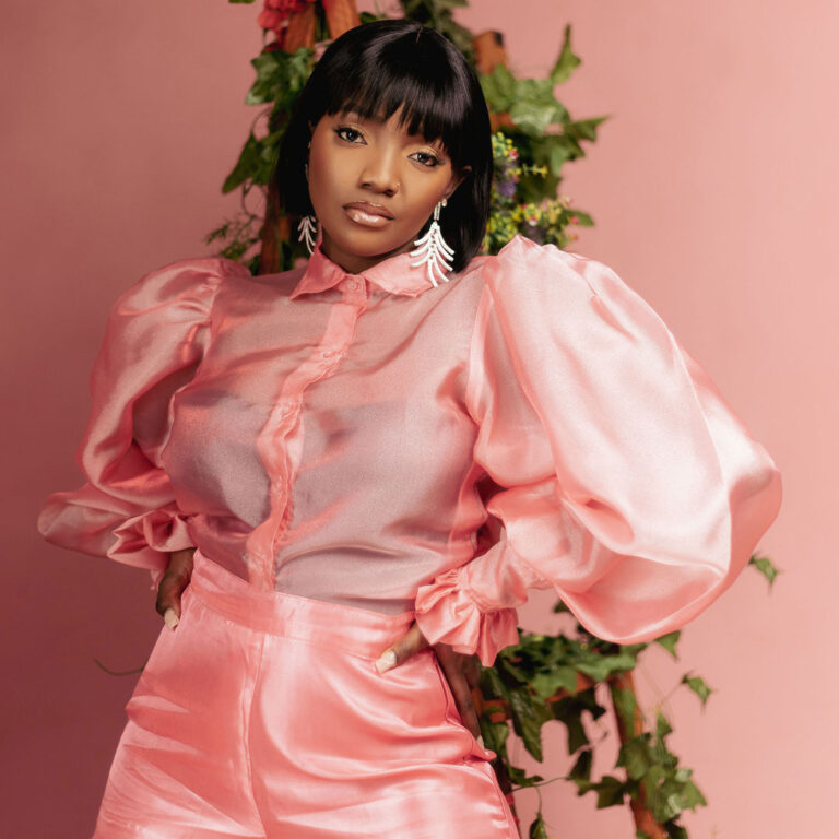 I am Simi – Official Website